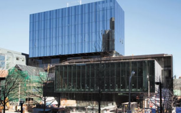 Eastern Construction continues work on Rotman management school in Toronto