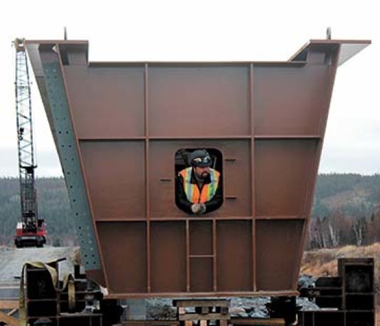 Newfoundland bridge breaks new steel girder ground
