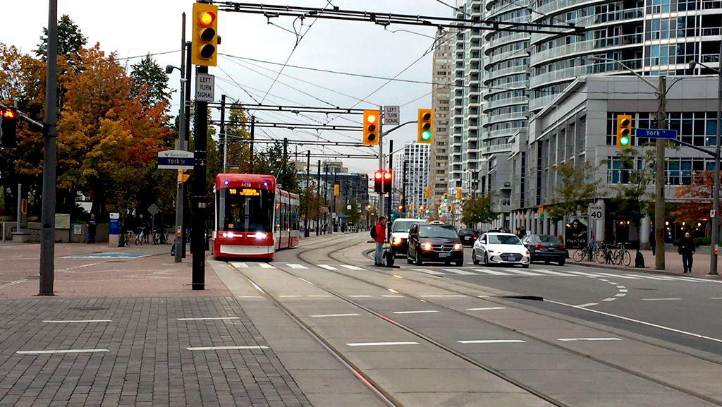 Starting line looms for Hamilton LRT