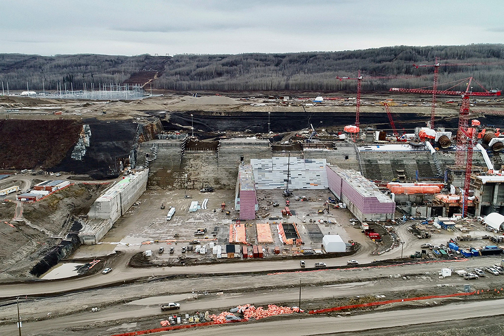 Site C project hits concrete milestone ahead of schedule