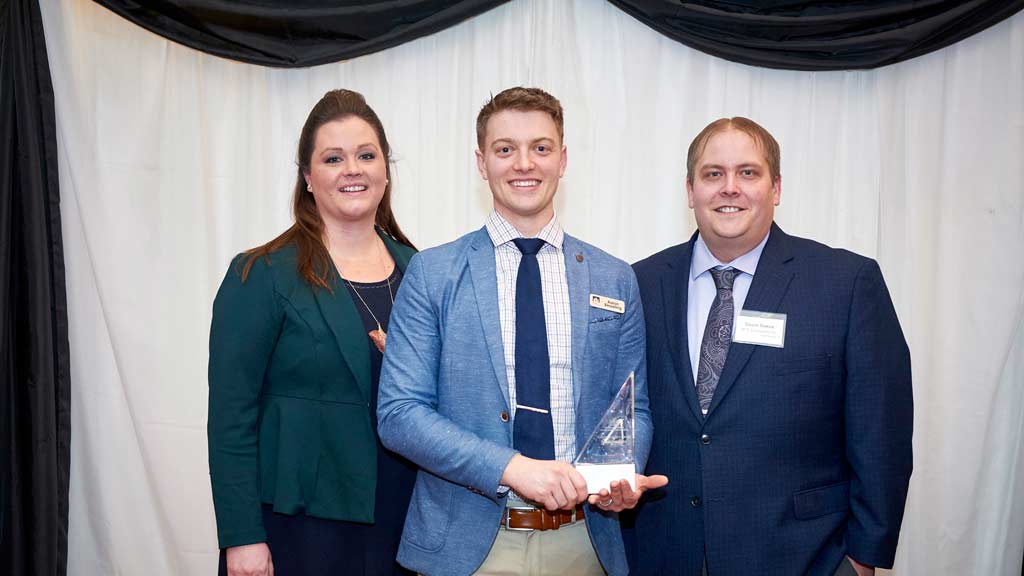 Besseling earns HHCA Young Leader Award