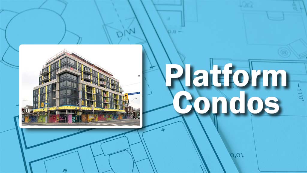 PHOTO: Platform on the Danforth