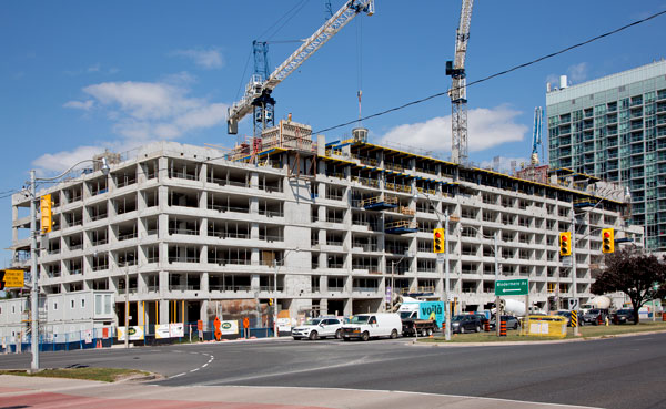 PHOTO: Making the Mirabella