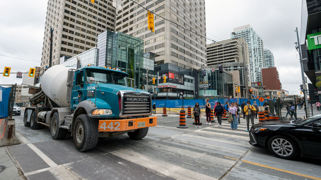 21-13302-115-mainweb - constructconnect.com