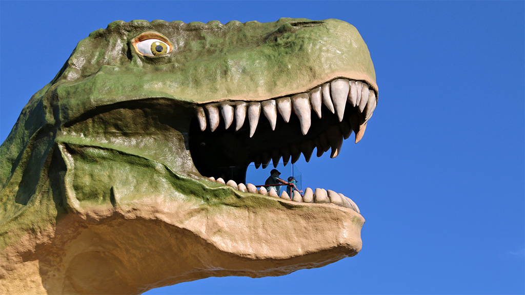 Report finds beloved Alberta T. rex tourist draw has issues but far ...